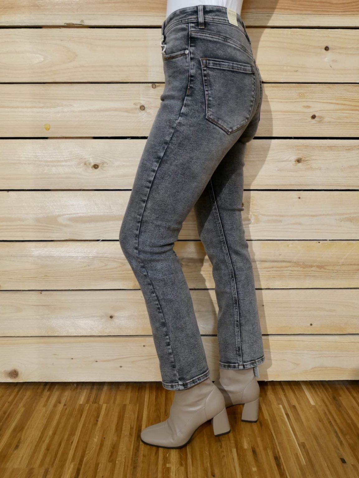 Red Button Jeans - Online-Shop